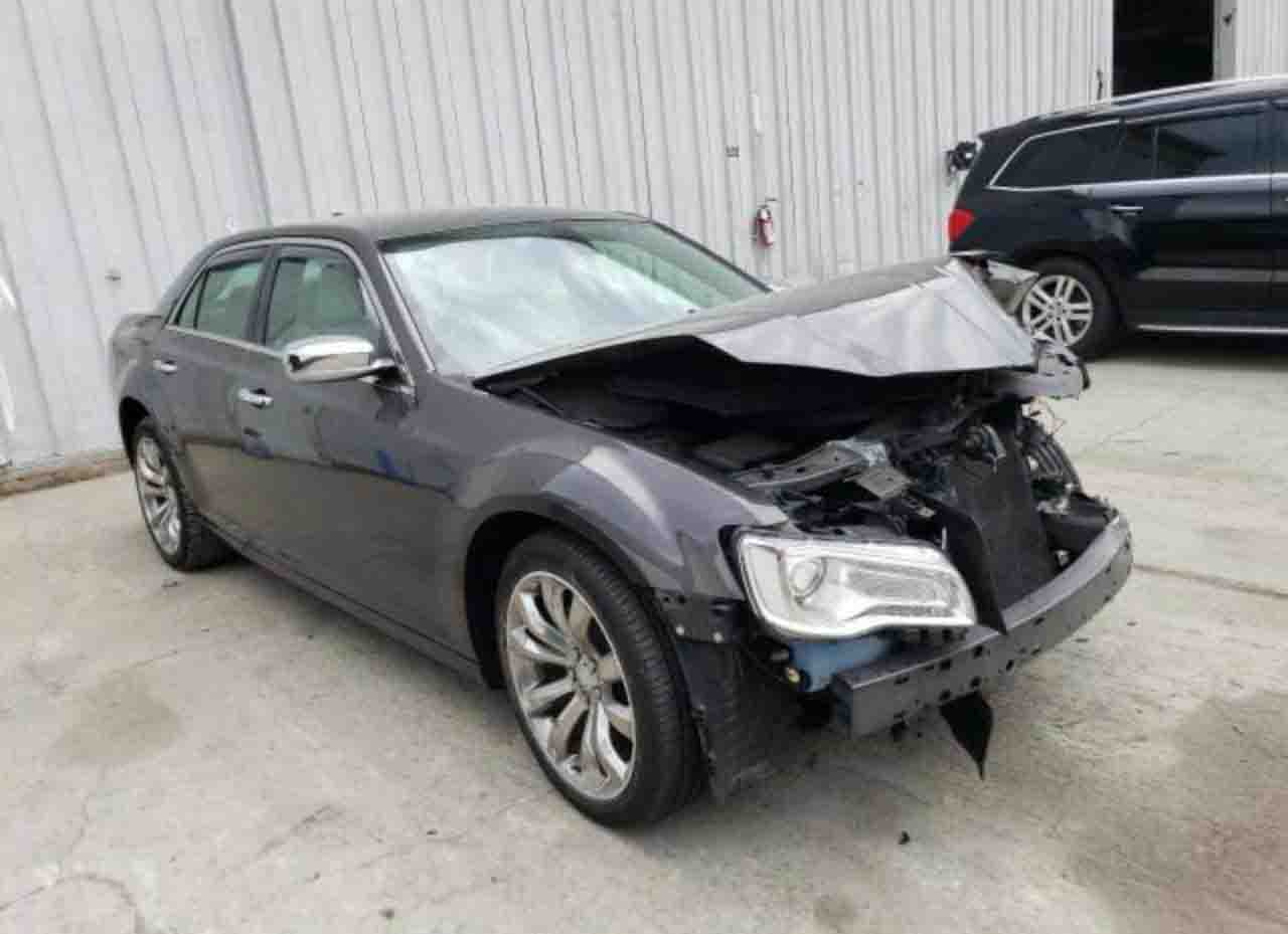Chrysler 300 2022-2C3CCAAG5NH159643 - Carcomex